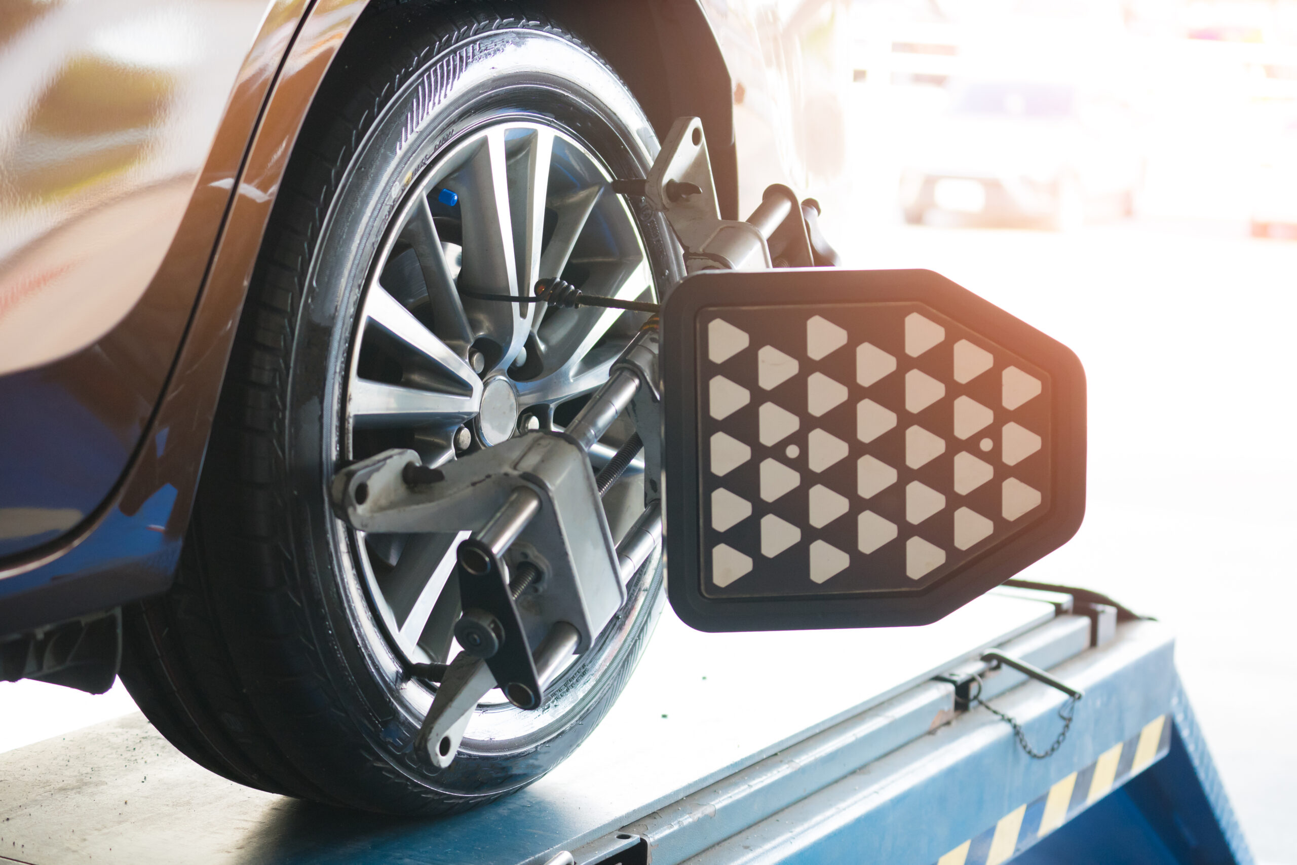 Alignment Manchester: How to Tell If Your Wheels are Misaligned ...